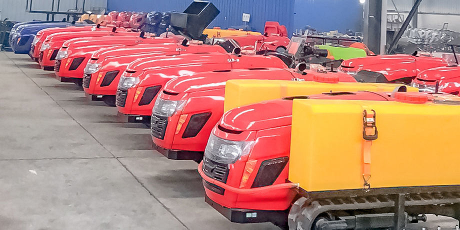 Factory outlet crawler farm trencher diesel ditching remote control ...