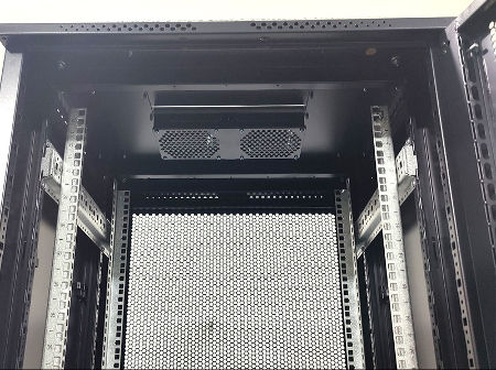 China Heavy Duty Locking, 42U Premium Rack Enclosure Cabinet on Global ...