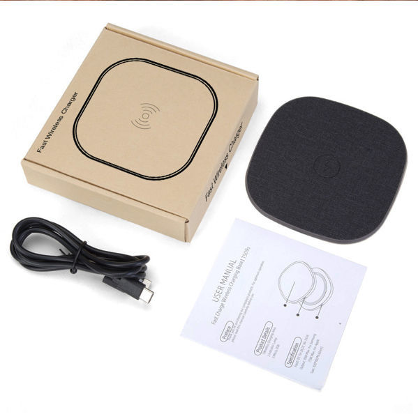 China PU Leather and Zinc Alloy Bottom 15W Wireless Charger Support QC3 ...