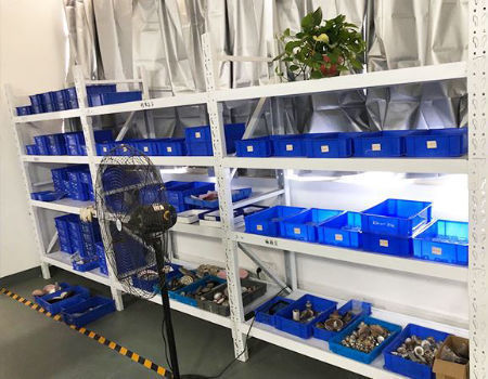 Wholesale optical glass 30 60 90 degree Littrow Dispersion Prisms With ...