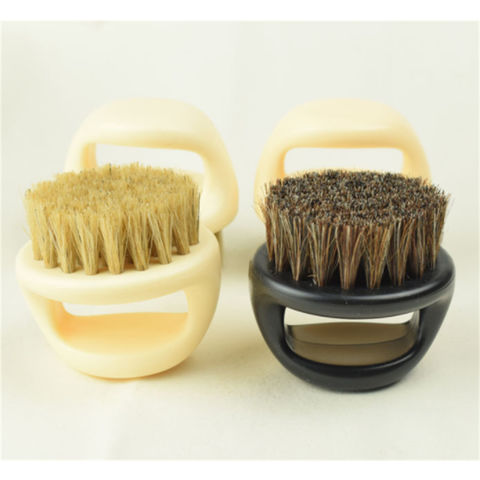 China Hot sales Horse Grooming Brush Equestrian Horseshoe brush on ...