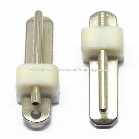 China Dajiang 2 poles male power plug, square DC power plug white color ...