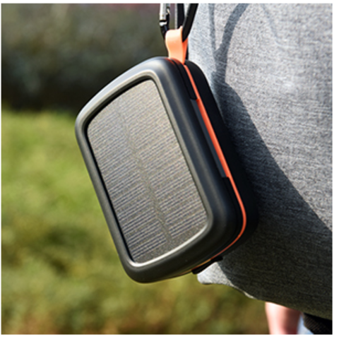 China Outdoor Solar Earbuds solar charging case for outdoor long stand ...