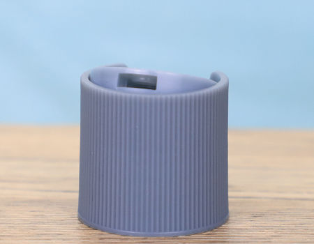 China 28/410 Ribbed Disc Top Closures Custom Color on Global Sources ...