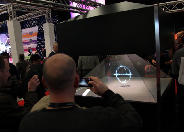 360 3D Hologram Display Showcase Holographic Pyramid 150x150cm ...