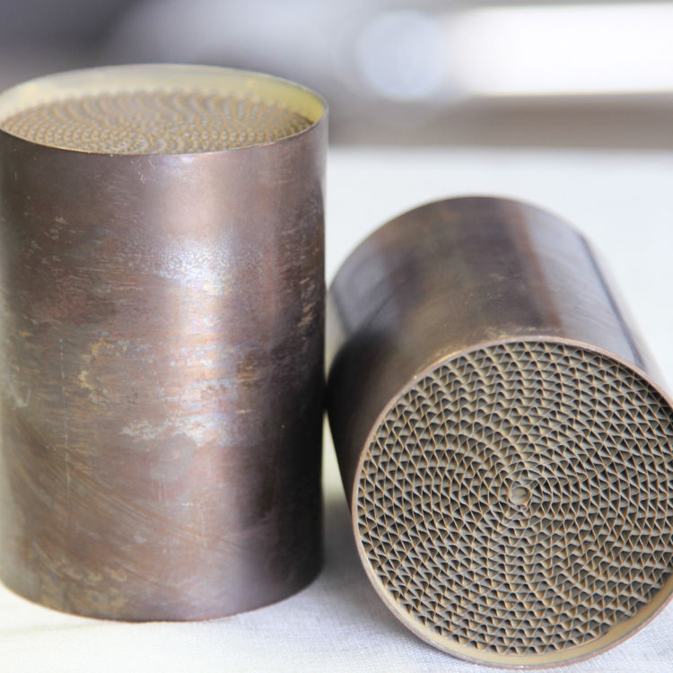 Buy China Wholesale High Quality Carrier Metal Catalytic Converter ...