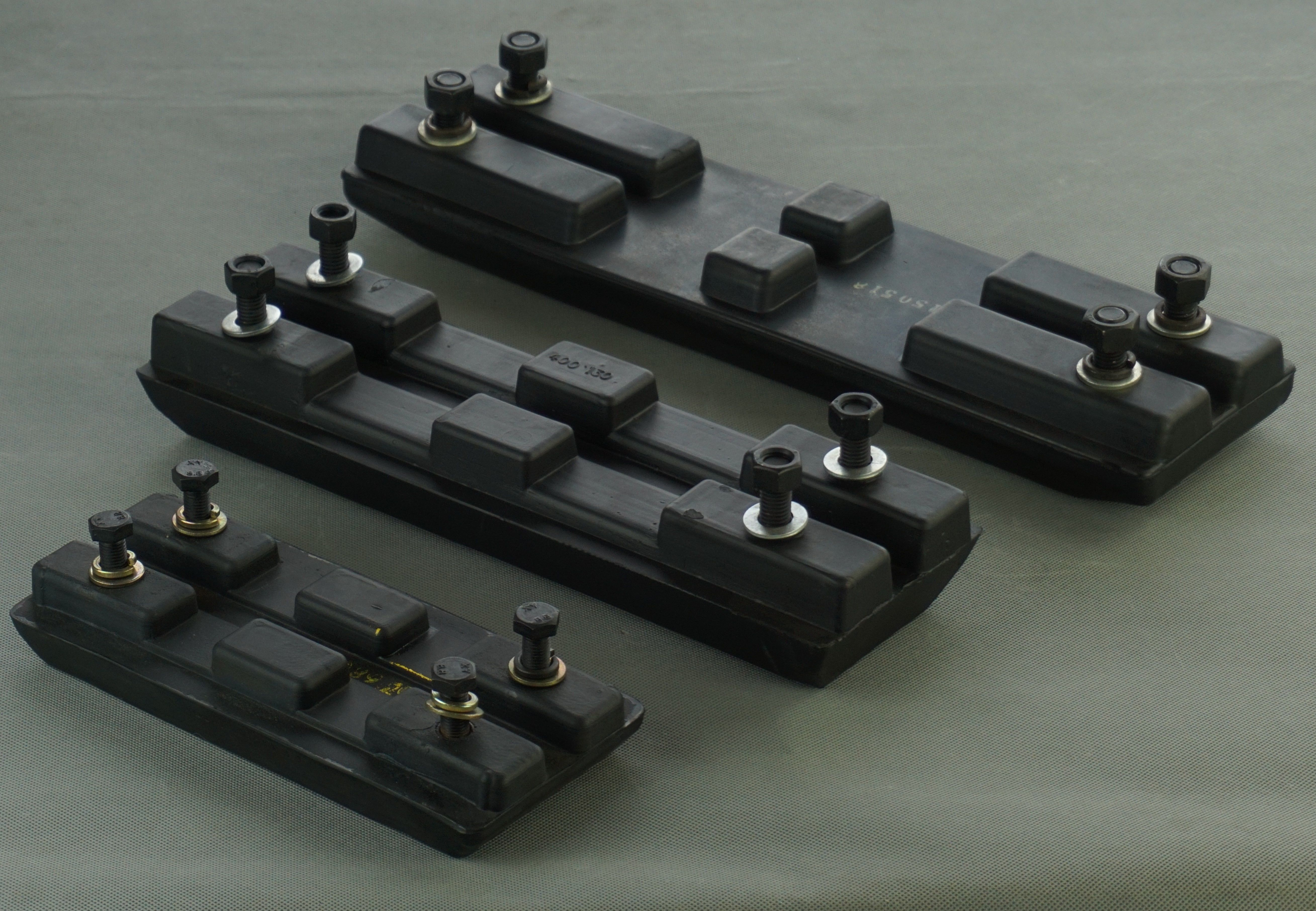 Buy Wholesale China Factory Price Wear Parts Polyurethane Track Pads ...