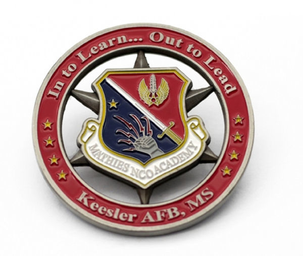 Customized Emblem Lapel Pins Zinc Alloy Lapel Pin, Emblem Badges ...