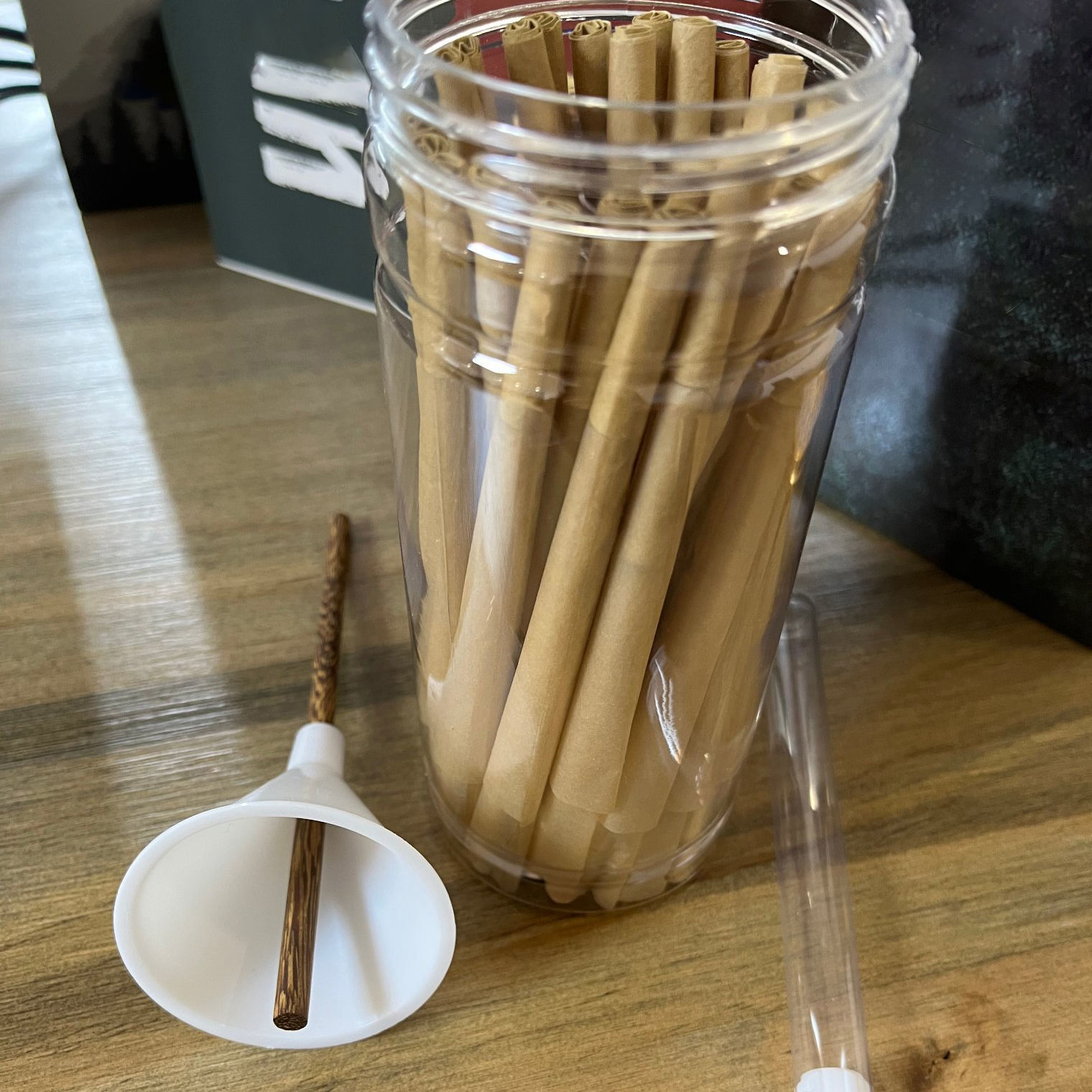 Buy Wholesale China Uasal Pre-rolled Cones Popular Rolling Cones Oem ...