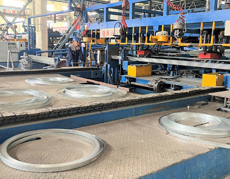 Factory Price 2x2 3x2 3x4 4x4 2x6 Structural Steel Galvanized ...