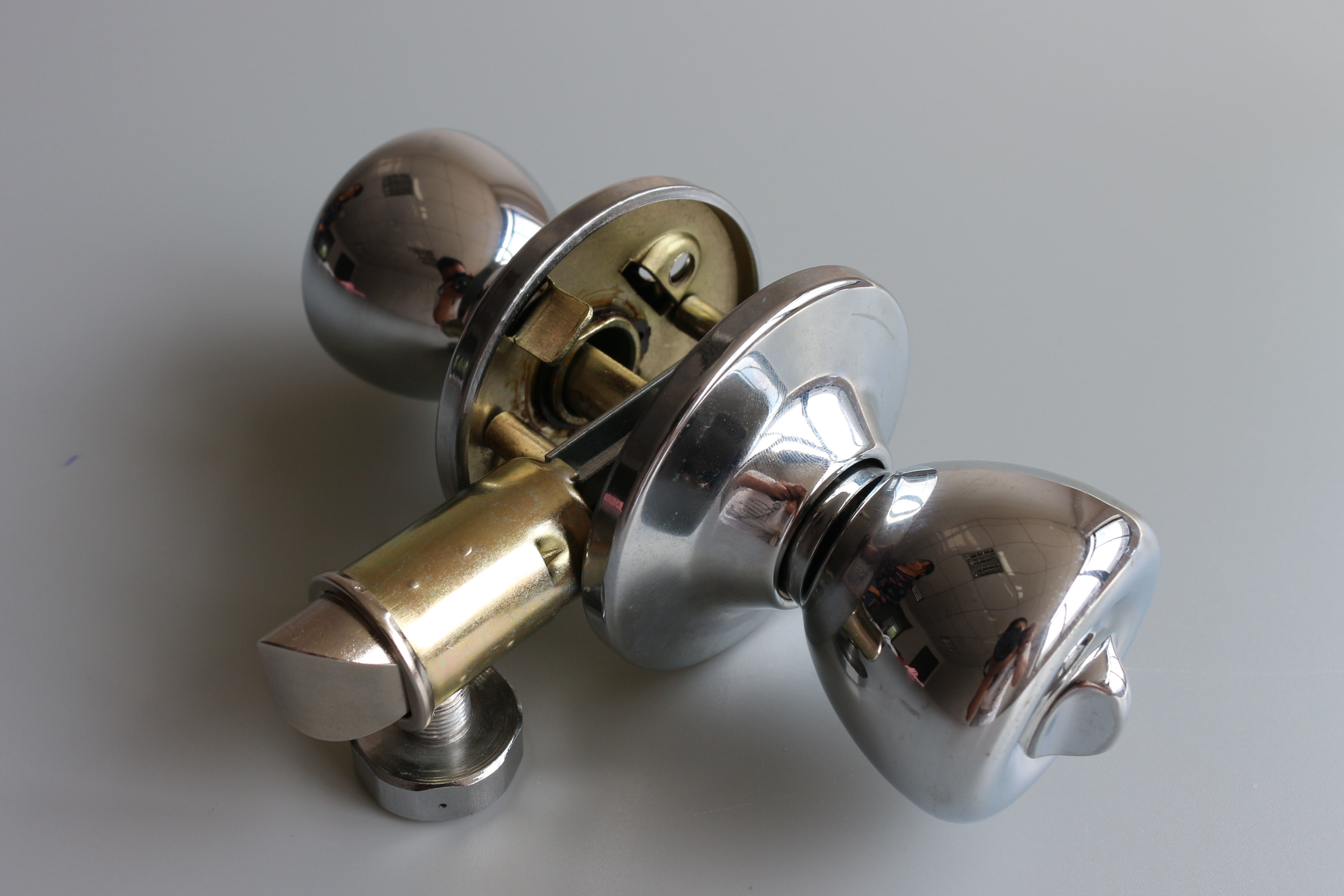 Wholesale Bright Chrome Small Tulip Knob Tubular Privacy Door Lock For ...