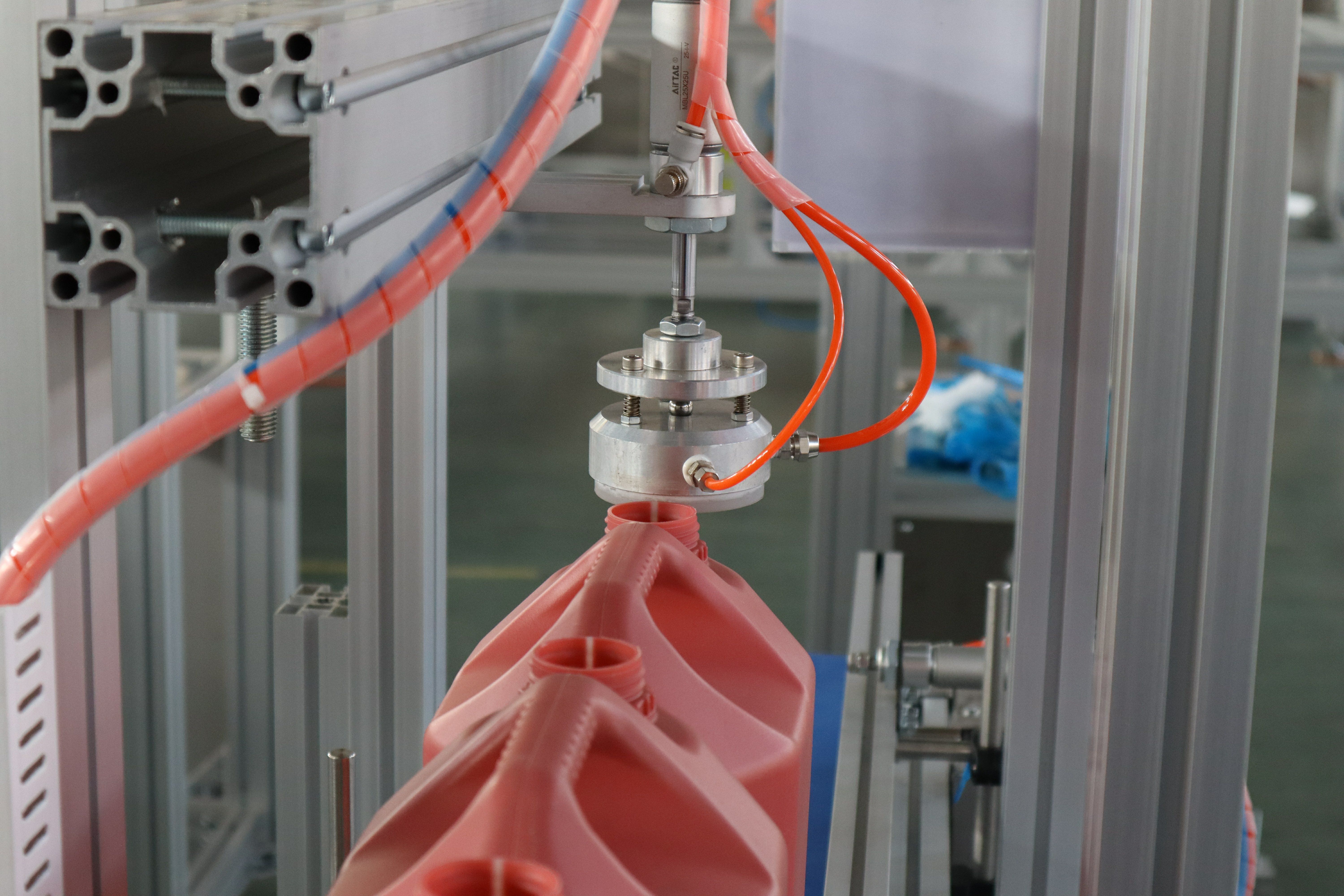 Automatic Equipment Hdpe Lubricants Oil Bottle Fully Automatic ...