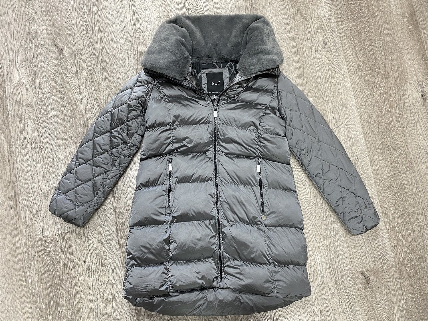 Buy Wholesale China Factory Ladies' Reversible Cotton Padded Jacket For ...