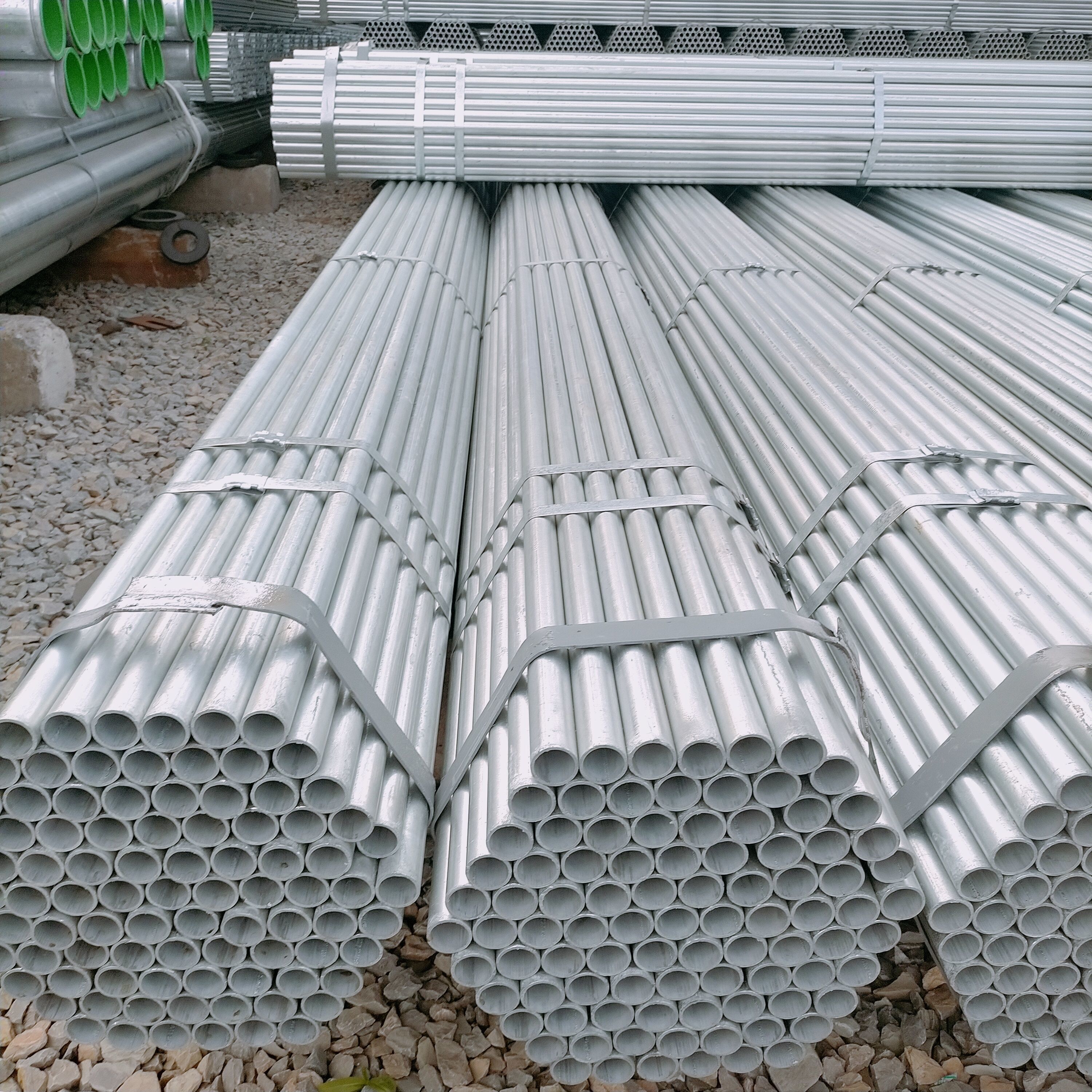 Buy Wholesale China Bs Galvanized Steel Pipe Scaffolding Round Hot ...