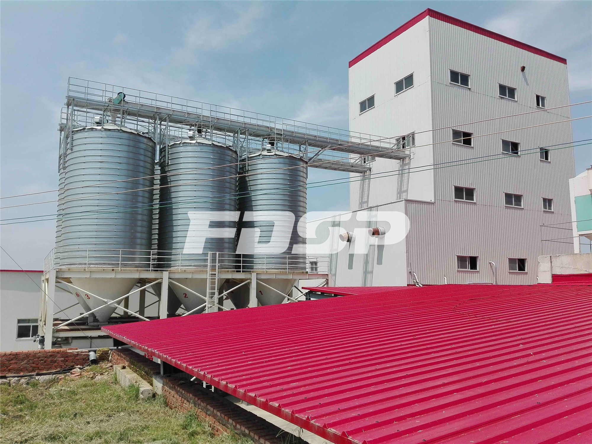Buy Silo New Design Poultry Storage Farm Feed Silo $100000 - Wholesale ...