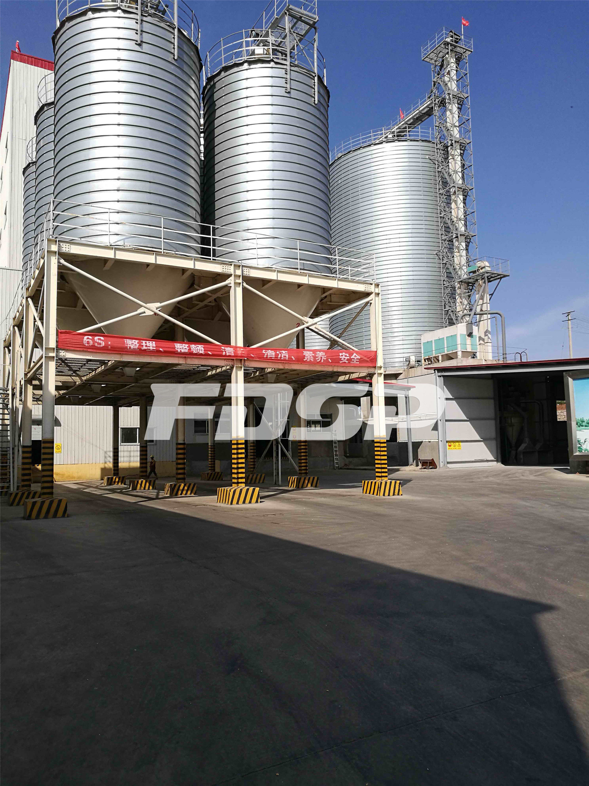 Buy Silo New Design Poultry Storage Farm Feed Silo $100000 - Wholesale ...