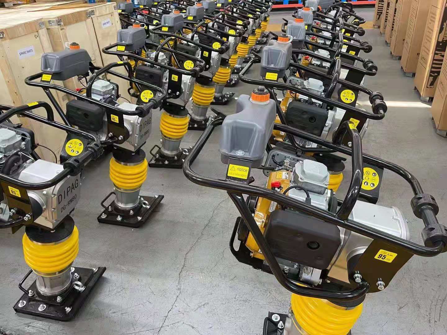 Buy Wholesale China 100kg Ce Gasoline Diesel Engine Plate Compactor ...