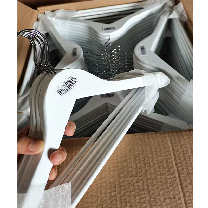 Buy Wholesale China Cheap Hanger With Metal Clips Plastic Hanger Saving ...