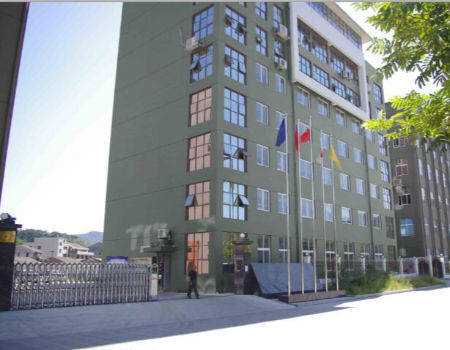 Factory Wholesale Rechargeable Electric Shock Stun Gun With Flashlight ...