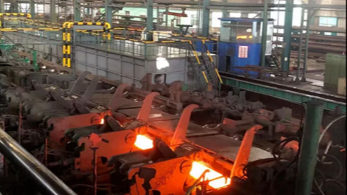 Spot Spiral Steel Disc Screw Hpb300 Disc Screw Round Steel Rebar Can Be ...