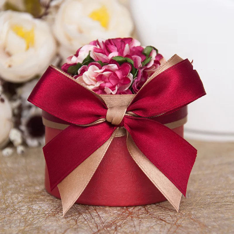 Pretty Wedding Candy Portable Cylinder Box Flower Decorate Round Box ...