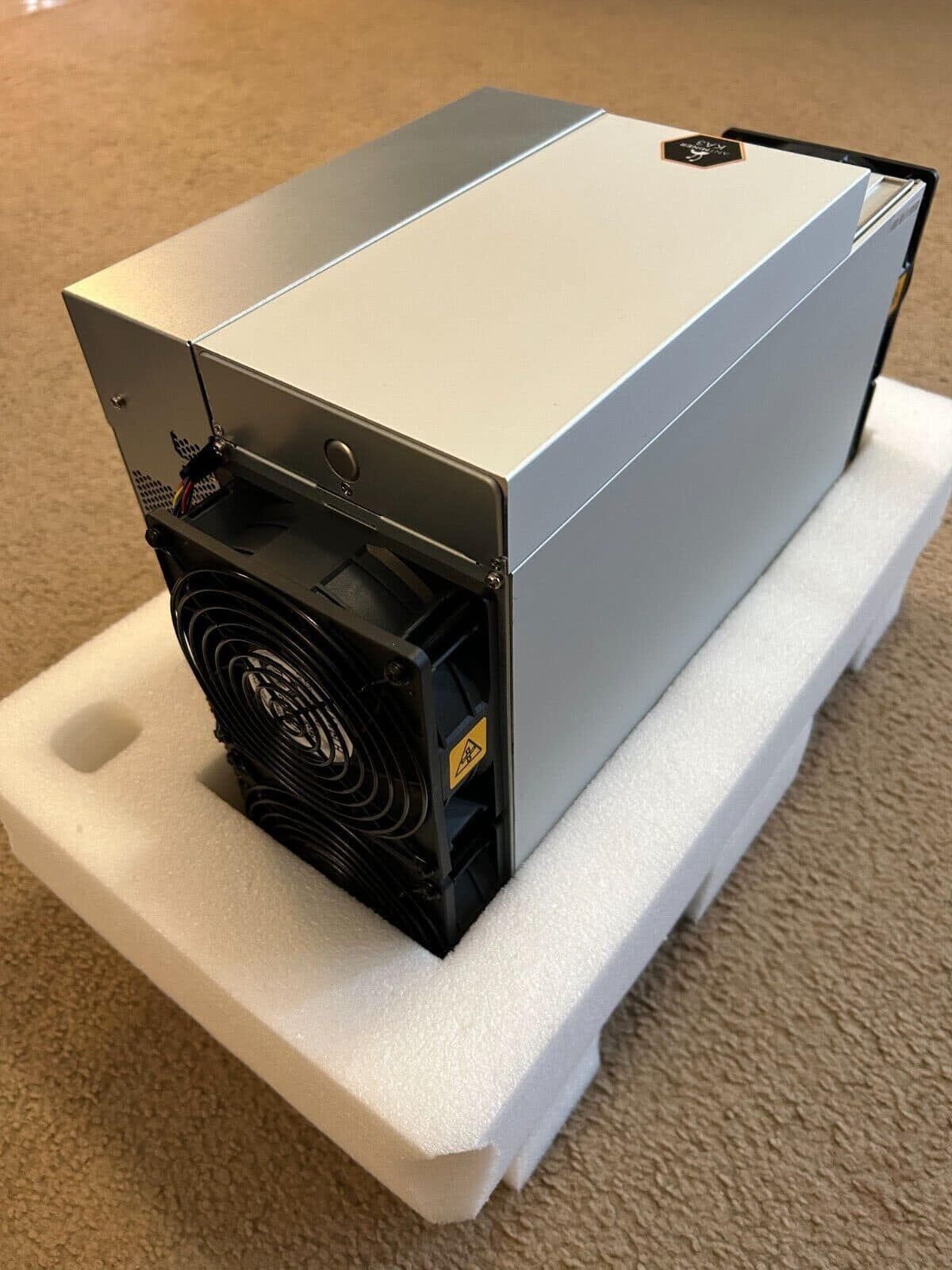 Antminer Bitcoin Miner S19j Pro+ 122th/s 3355w Btc/bch/bsv Air Cooling ...
