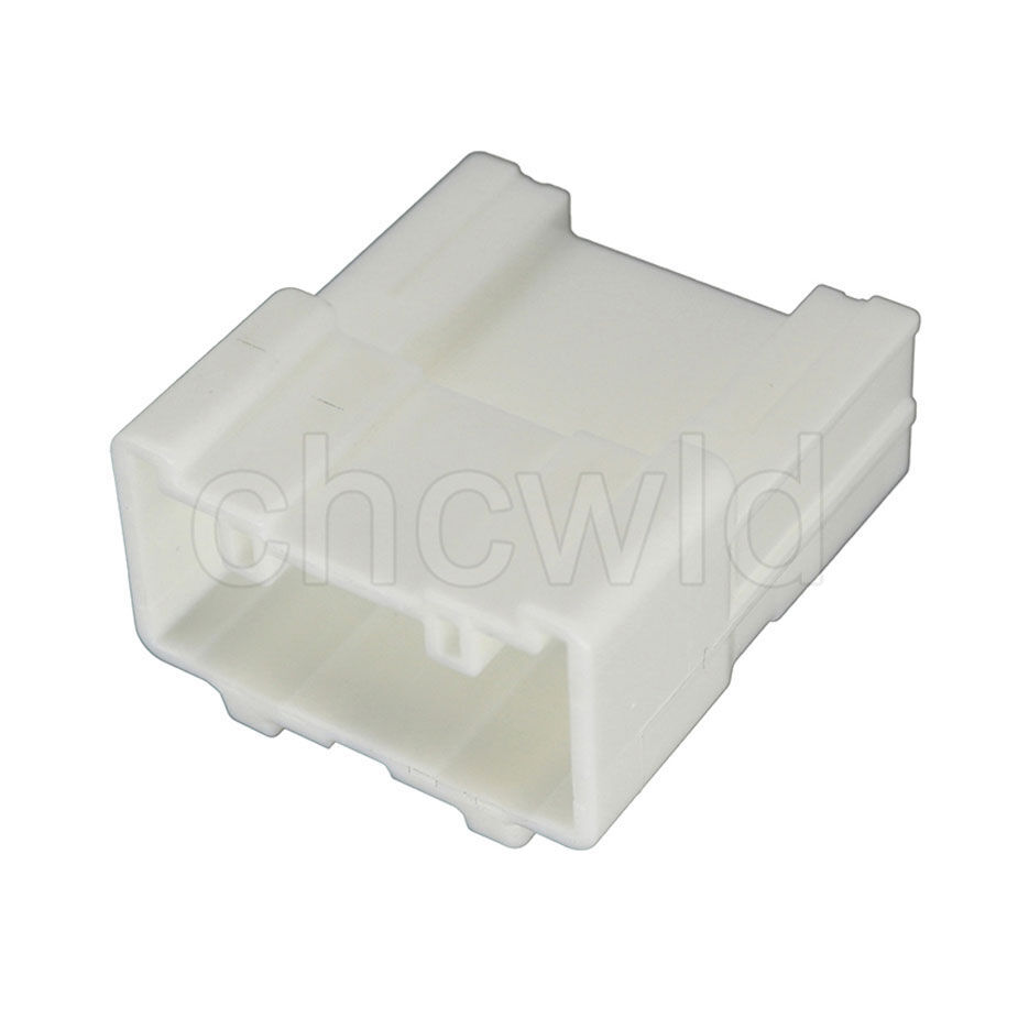 Buy Wholesale China 6098-3818 Male White Automotive Wire To Wire ...