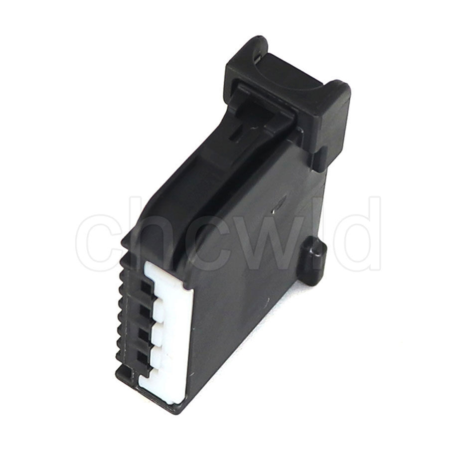 6098-5516 Female Black Automotive Wire To Wire Connectors, Connectors ...