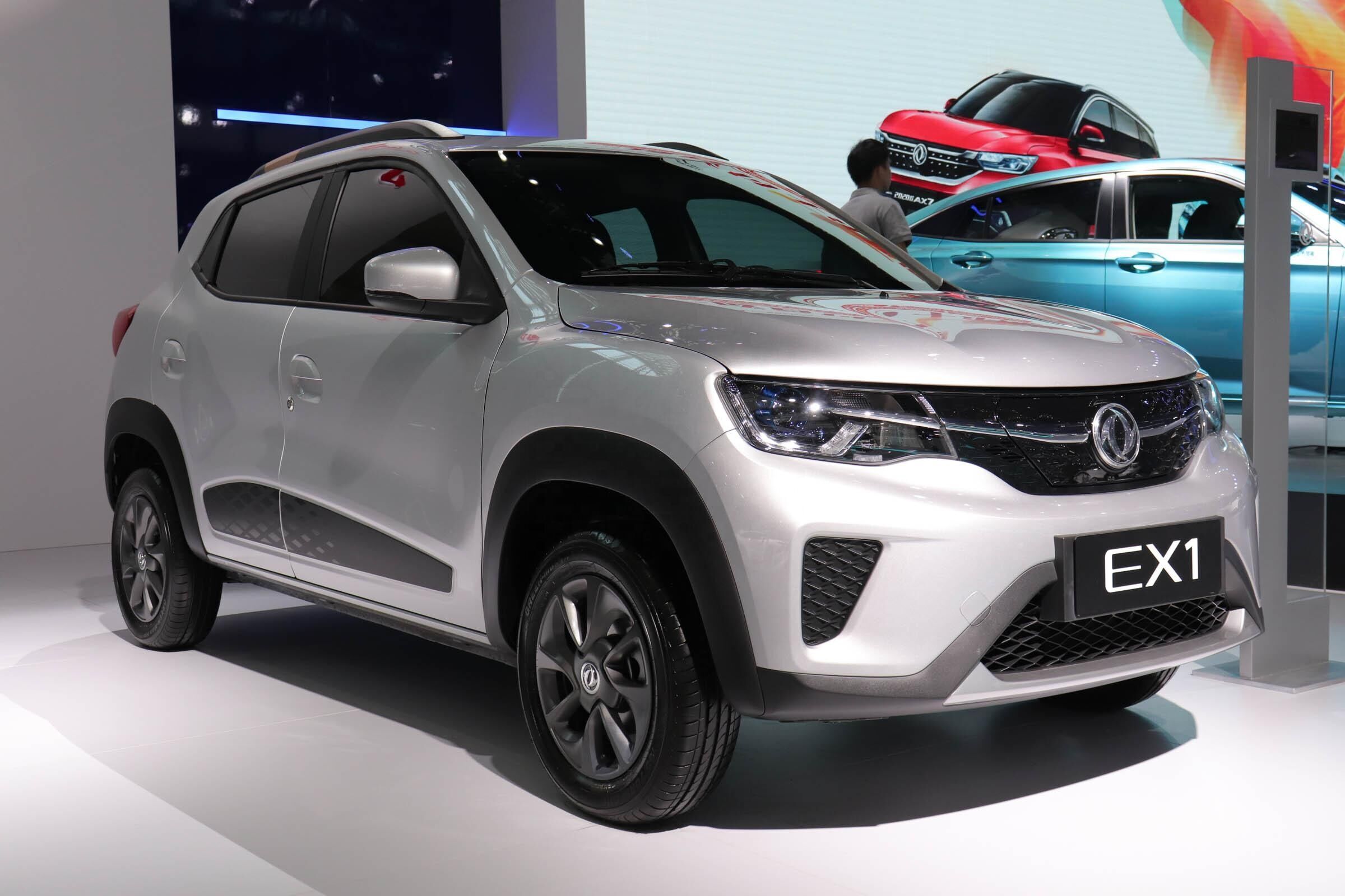 Buy Wholesale China Hot-selling Auto Dongfeng Ex1 Pro Suv Electric Cars 321km Dongfeng Ex1 Ev ...