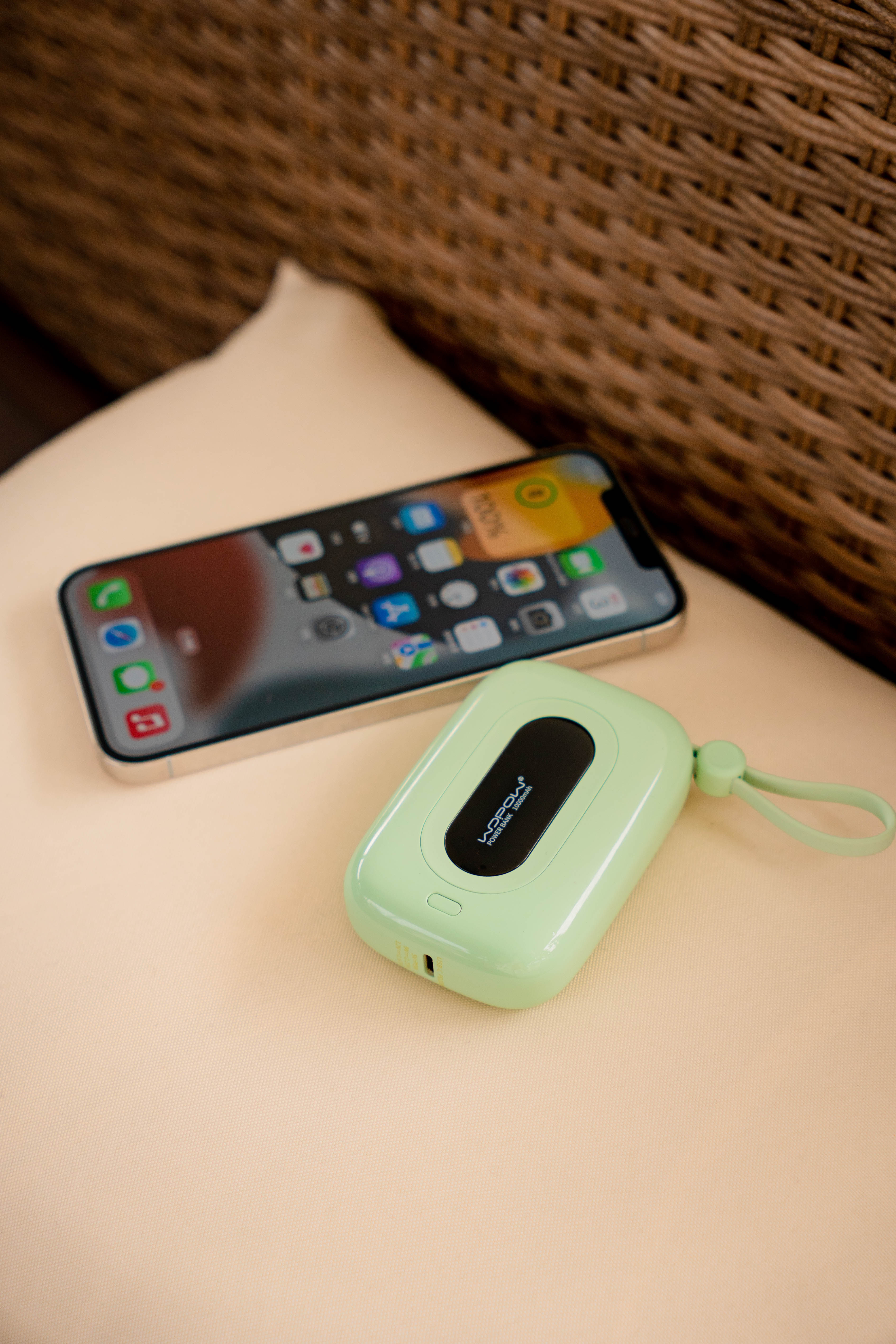 Buy Wholesale China Wholesale Wopow 10000mah Powerbank With Lightning ...