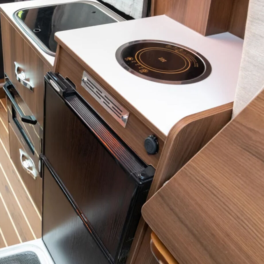 Buy Wholesale China Factory Customized Rv Camper Truck Recreational ...