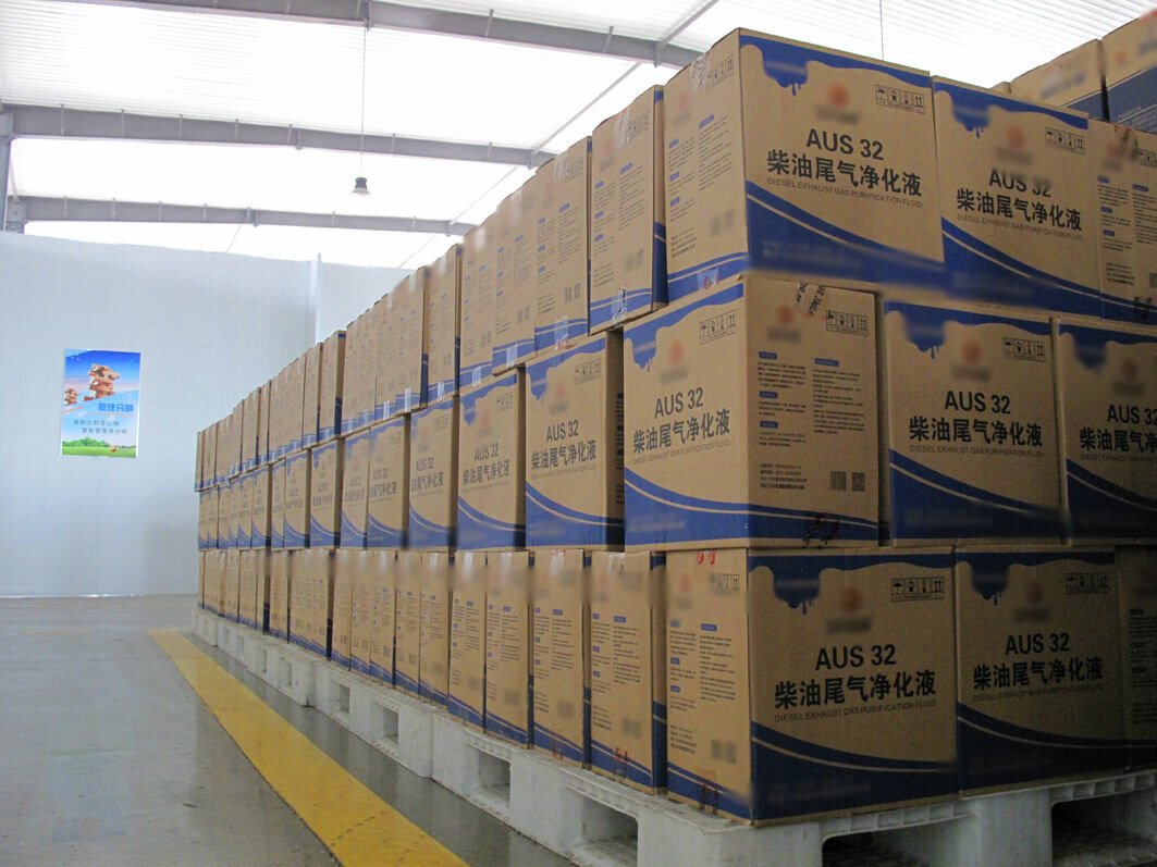 Buy Wholesale China Ad Blue Urea Solution Aus32 Liquid Def Diesel ...