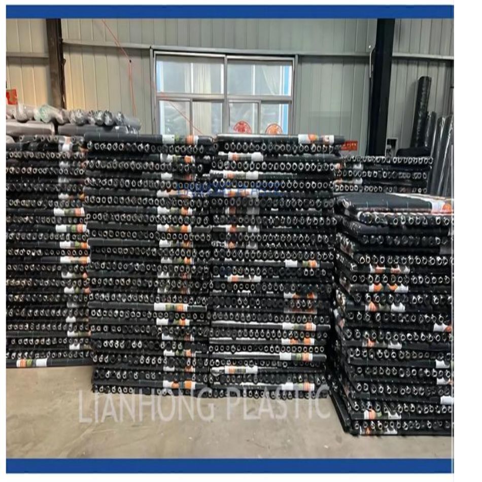 Buy Wholesale China Landscape Fabric Farm Weed Barrier Fabric Control ...