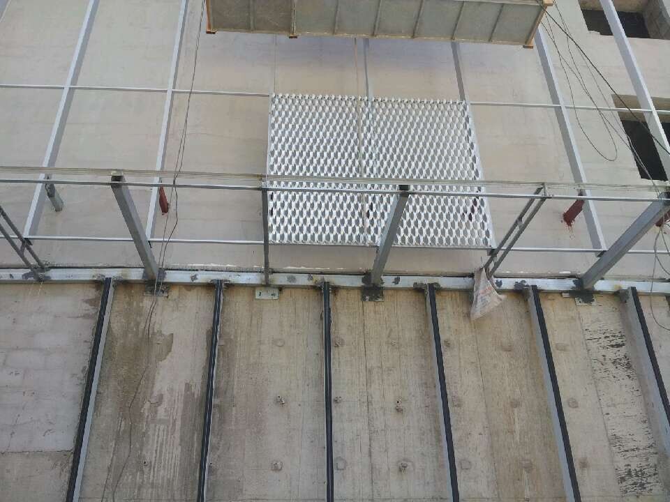 Buy Wholesale China Best Price Aluminum Expanded Metal Mesh For Indoor ...