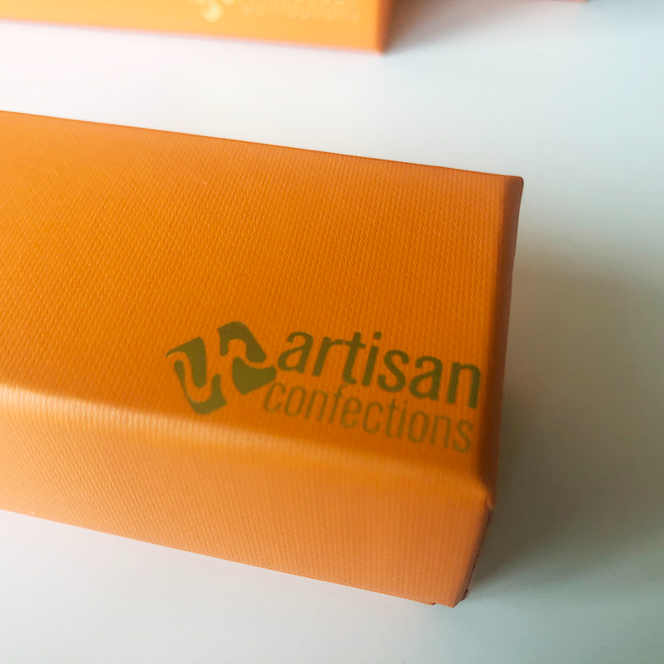 Buy Wholesale China Plastic Tray Inside Custom Hot Stamping Logo Paper ...