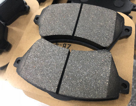 Oe Eu Low-metallic Brake Pads For Land Rover - Expore China Wholesale ...