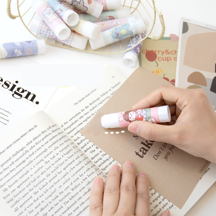 Non-toxic Fast Dry High Quality Pva White Color Glue Stick For Papers ...