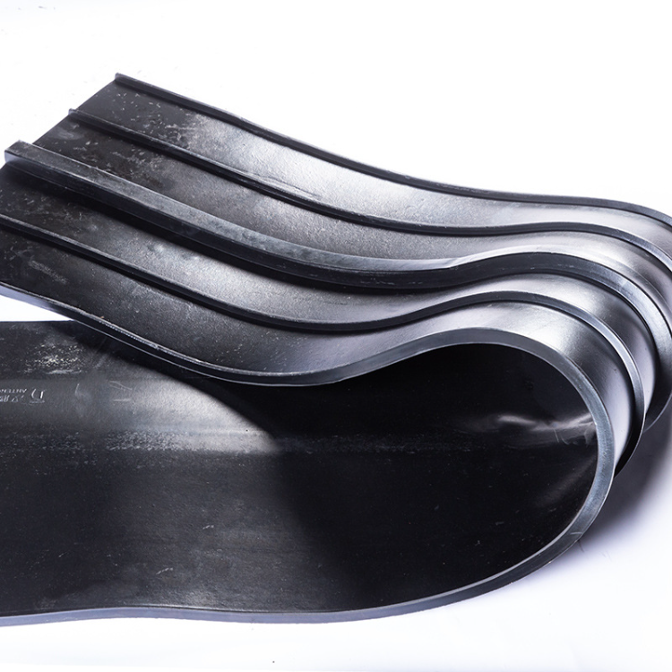 Construction Waterproofing Bentonite Steel Edge Rubber Waterstop Strip ...