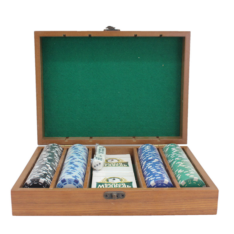 The Texas Poker Set With A Beautiful Wood Box For All Ages $8.3 ...