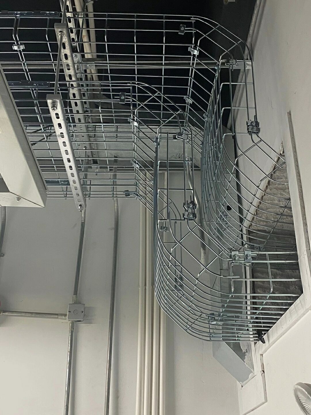 Buy Wholesale China Hot Dip Galvanized 250*50*3000mm Wire Mesh Cable ...