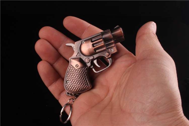 Buy China Wholesale Revolver Small Pistol Creative Lighter Hanging ...