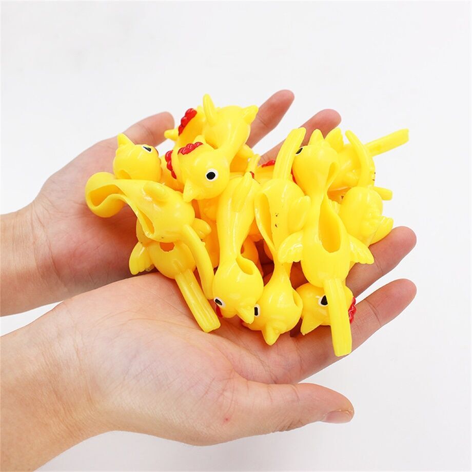 Funny Rubber Chickens Stretchy Slingshot Flick Chicken Flying Chicken ...
