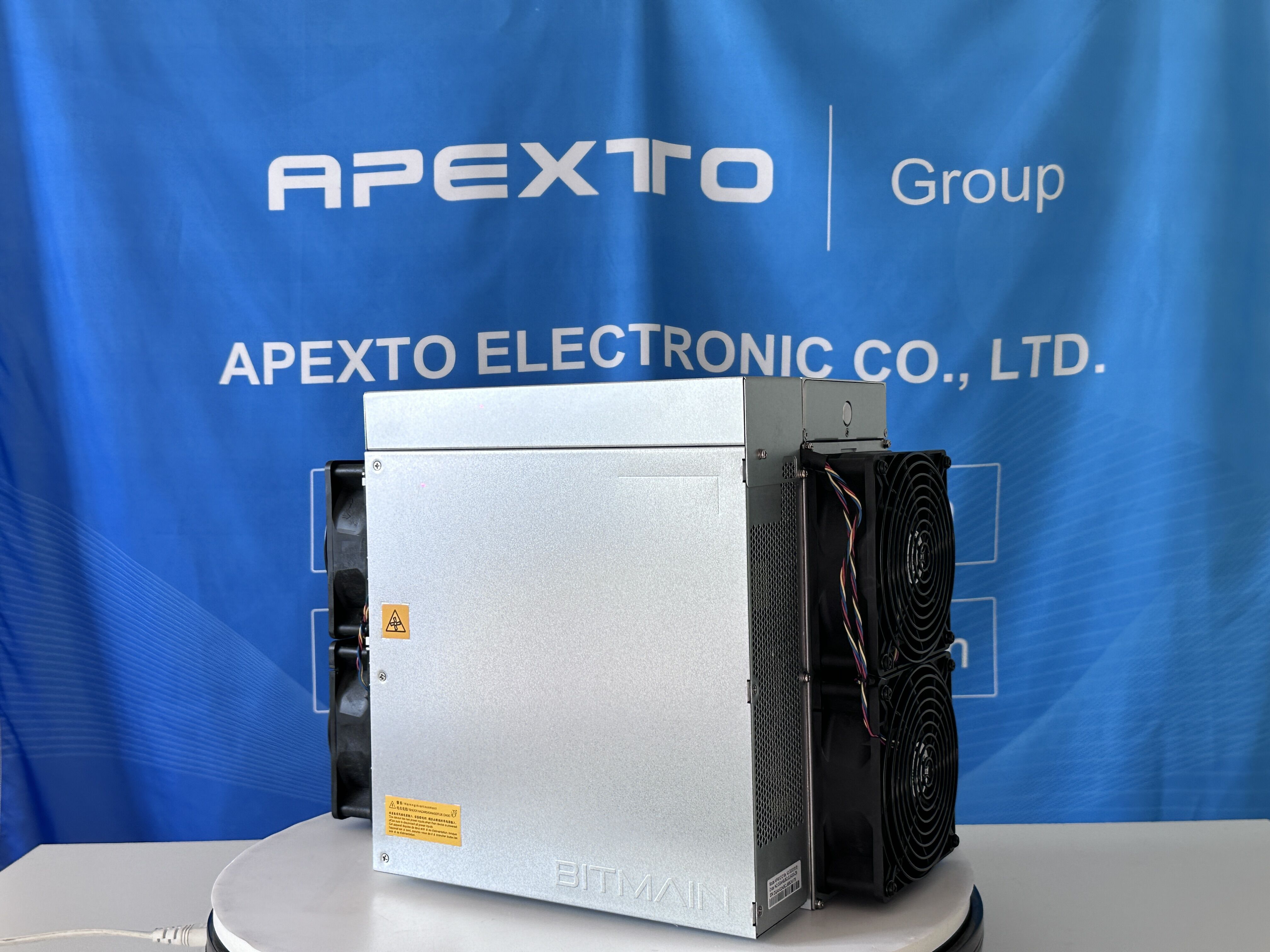 Buy Wholesale China Computer Server Bitmain Btc Miner Antminer S19j Xp ...