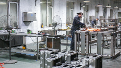 Custom Factory Large Metal Apartment Waterproof Free Standing ...