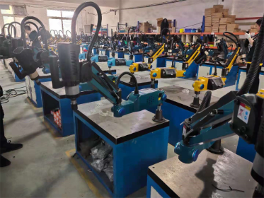 Buy Wholesale China Automatic Servo Motor Arm Selfing-tapping Sewing ...