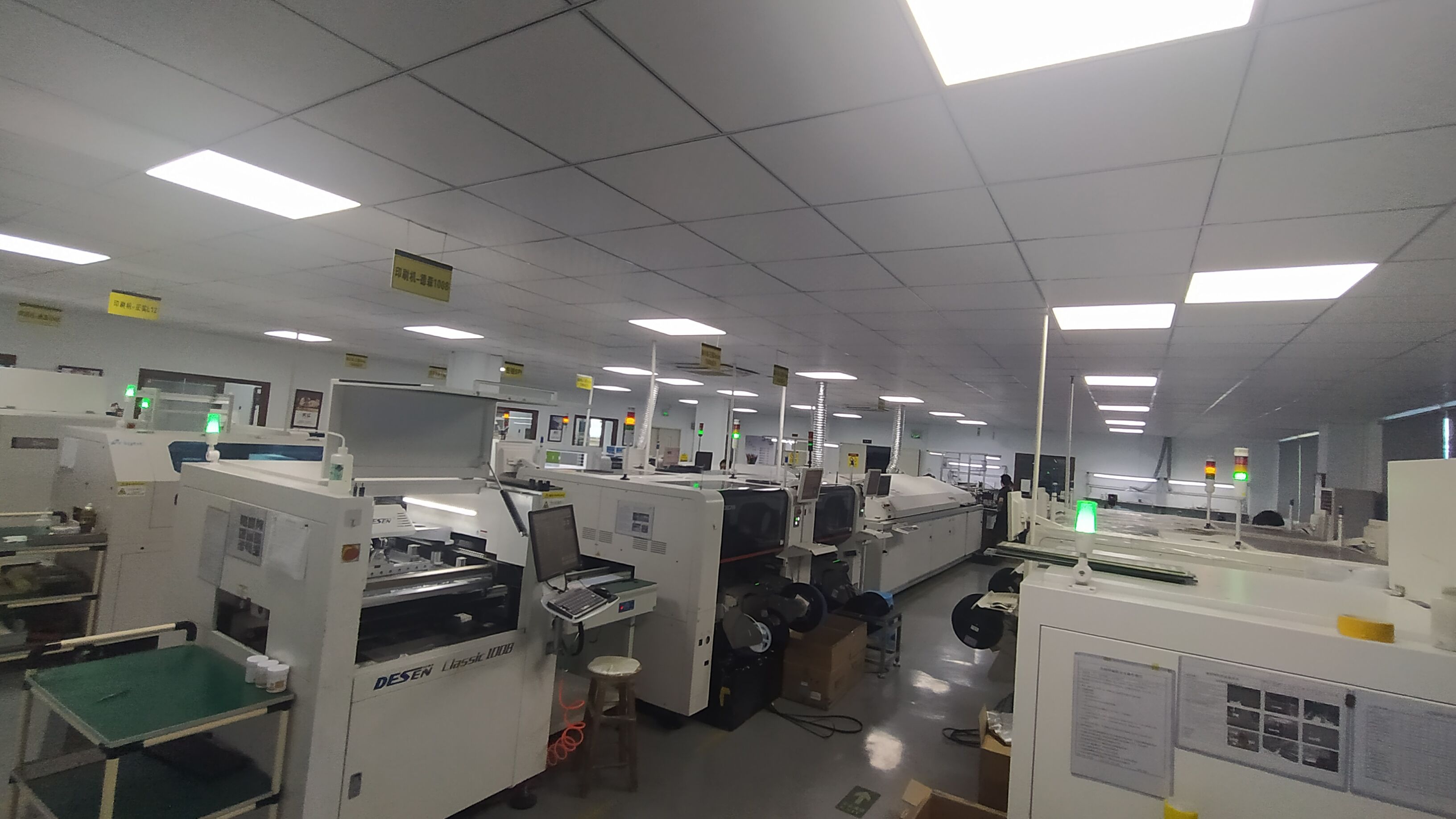 Buy Wholesale China 15-inch Shelf Stretched Lcd / / Bar Lcd Display ...