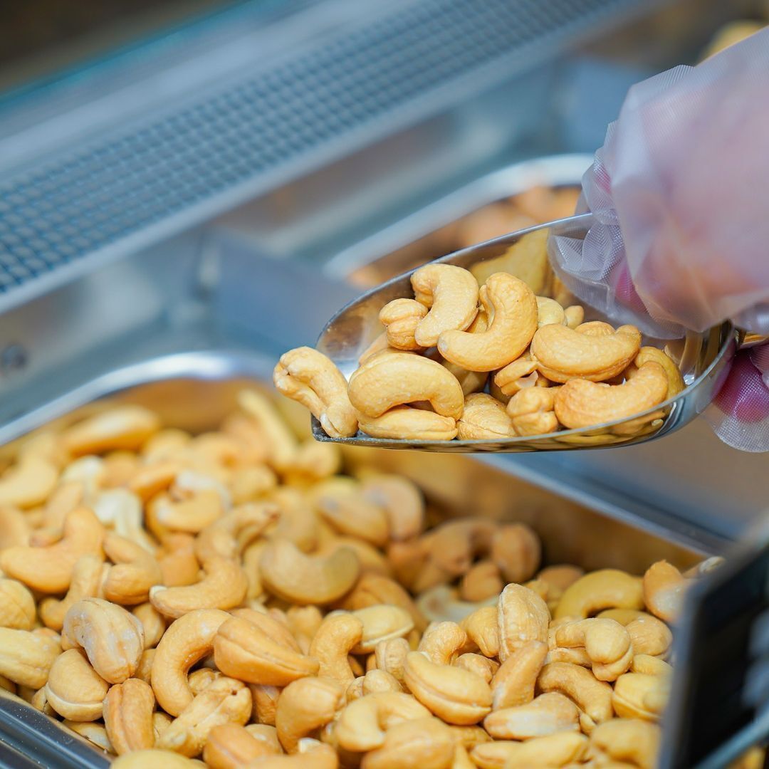 Buy Wholesale Canada Cashew Nuts Export Cashew Nuts Supplier Wholesale Cashew Nuts & Cerave ...