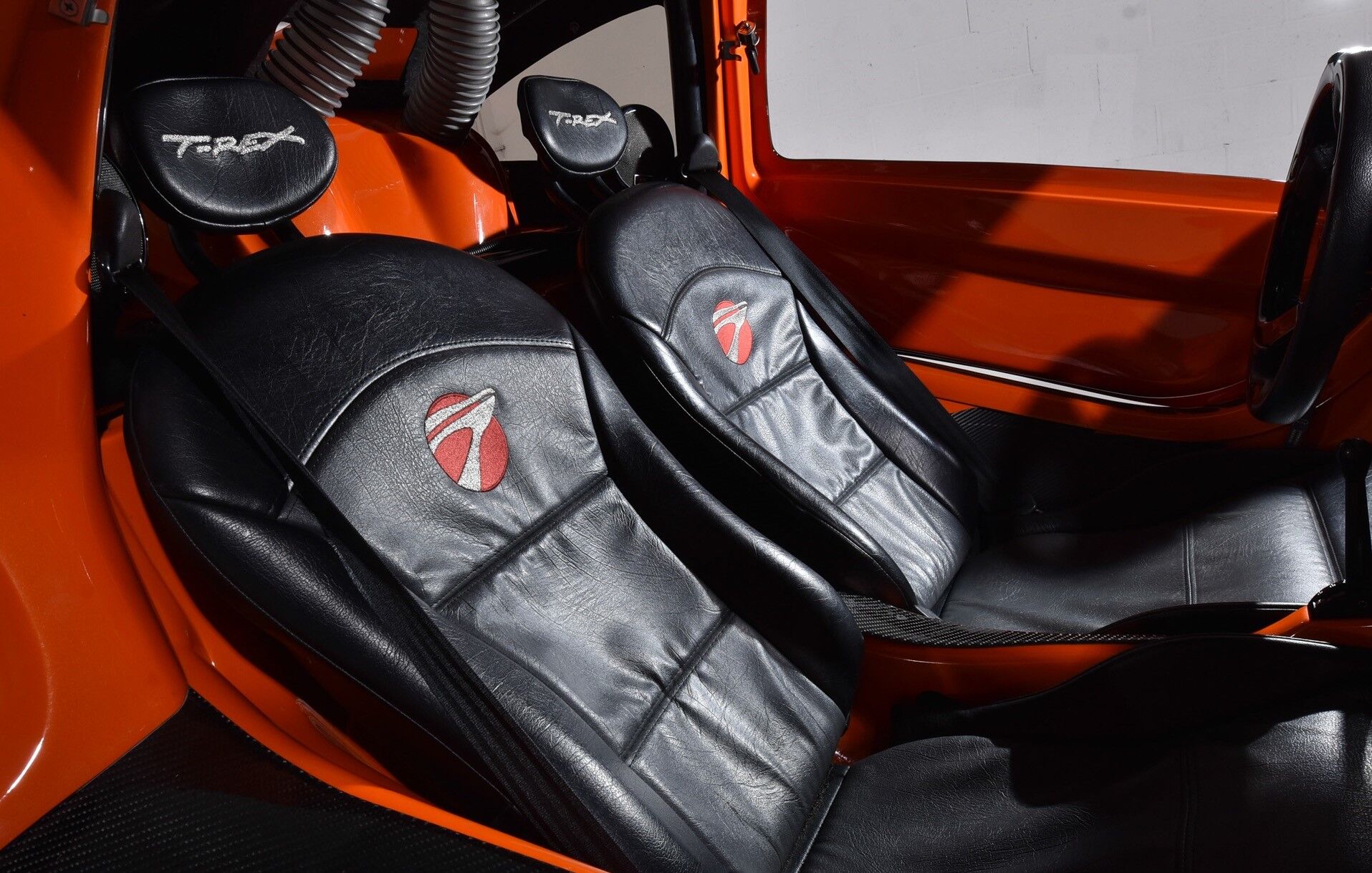 Buy Wholesale Canada 2009 Campagn T_rex Aer0 3s Scorplon & 3s T-rex at USD 2500 | Global Sources