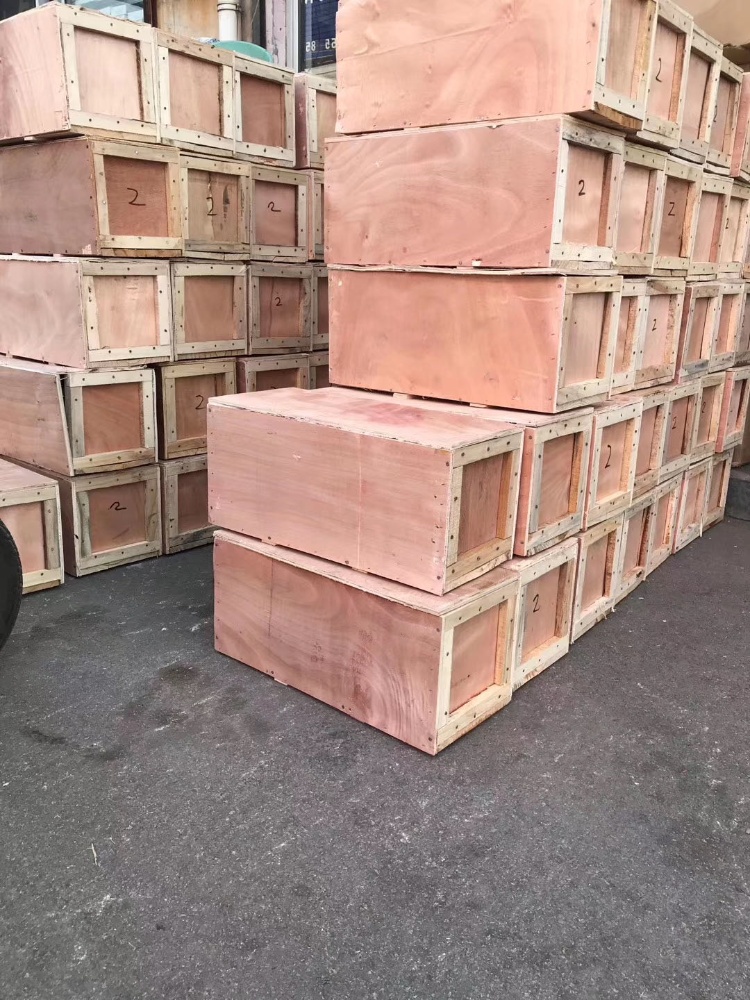 Bulk Buy China Wholesale Kusima Factory Crankshaft For Mercedes-benz ...