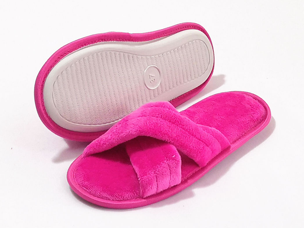 Buy Wholesale China Lady Cross Strap Plush Slipper Woman Slide Slipper ...